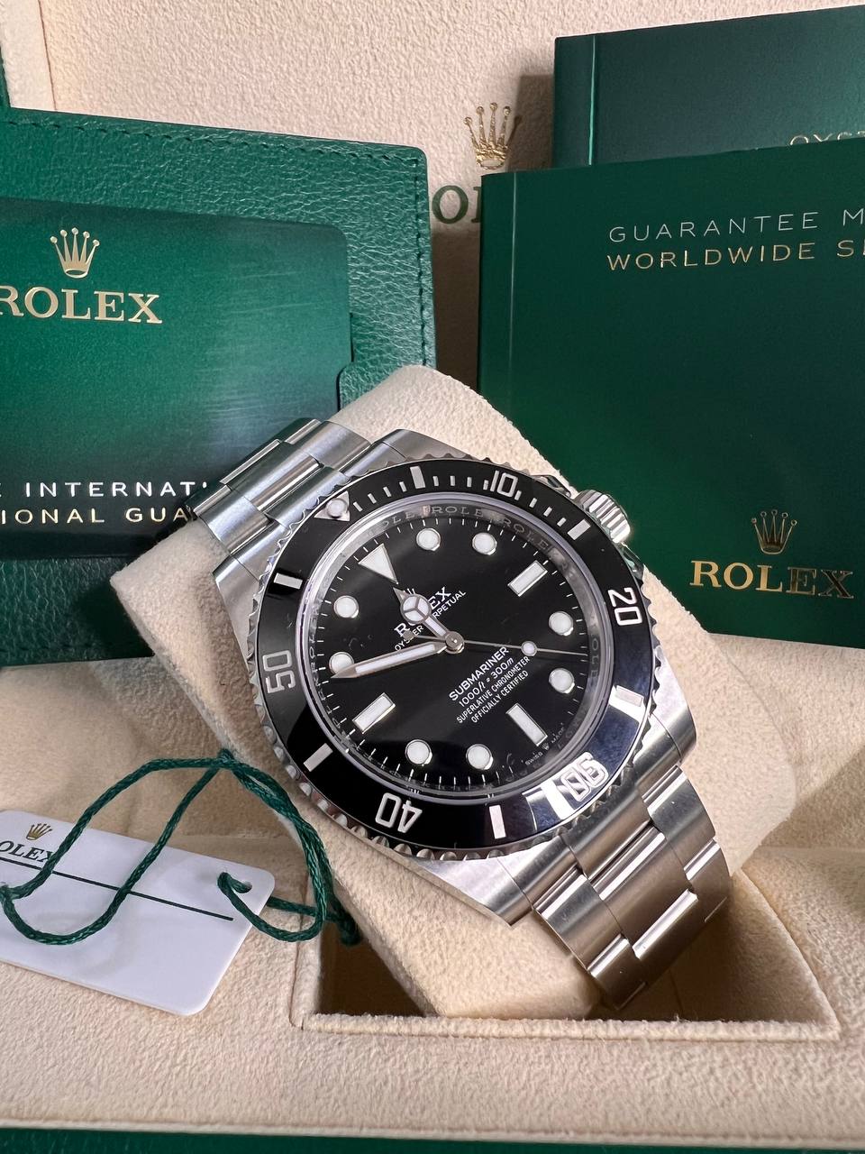 Rolex Submariner ohne Datum ref. 124060 – Watch Deluxe